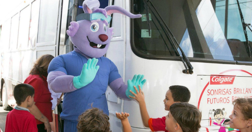 FREE Colgate Classroom Kit for Kindergarten & First Grade Teachers ...